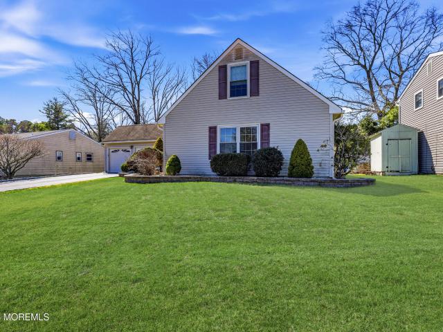 5 Berkshire Dr, Howell, NJ 07731 | MLS #22609 | Compass