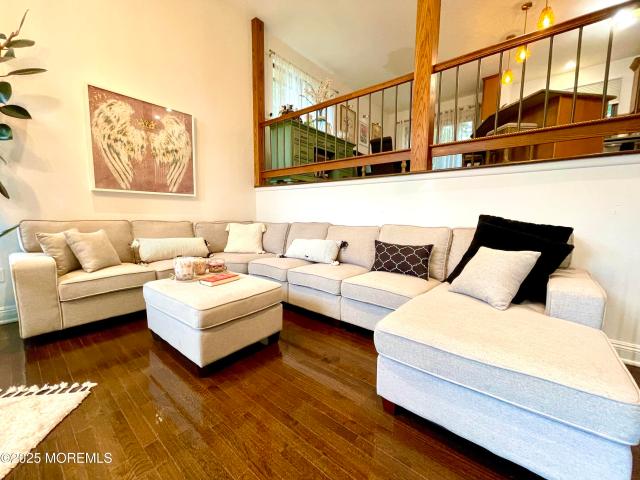 5 Blackfoot Court