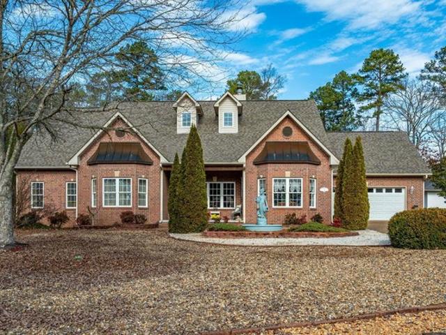 5 Bosque Pl, Hot Springs Village, AR 71909