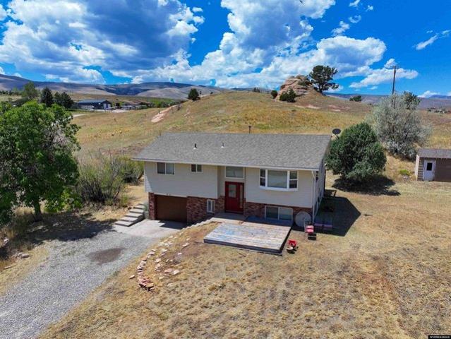 5 Boulder Loop, Lander, WY 82520
