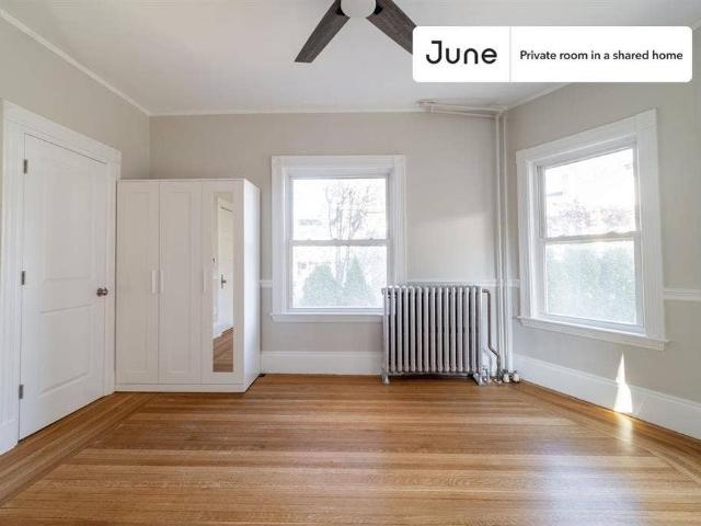 5 BR in Boston