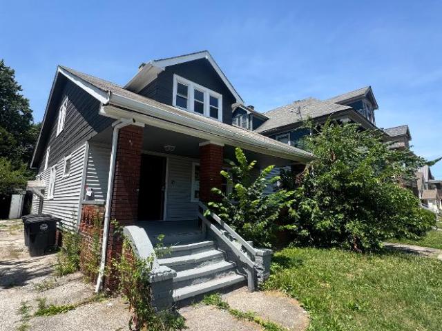 5 Br, 1 bath, Single Family 2798 E 120th St