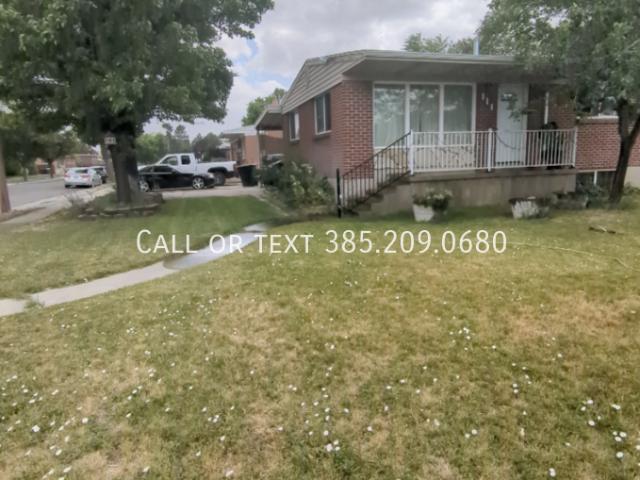 5 BR, 2.5 BA Apartment 111 W Winchester St, Murray, UT 84107
