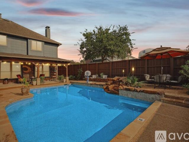5 BR, 2.5 BA Apartment 2080 Kamla Rd, Lewisville, TX 75067