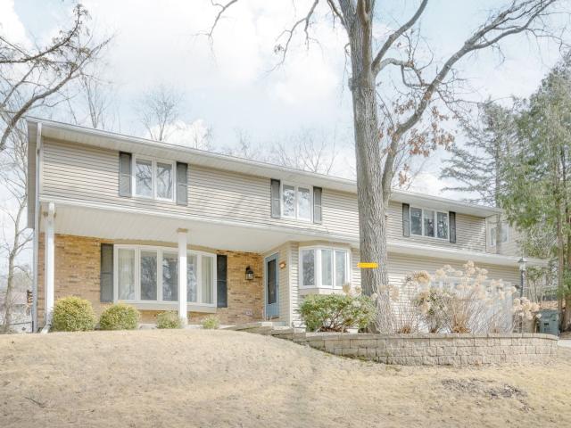 5 BR, 2.5 BA Apartment 313 Walnut Grove Dr Madison, WI 53717