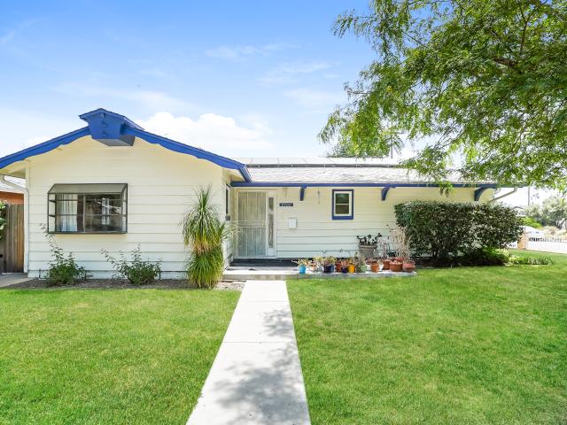 5 BR, 2.5 BA Apartment 6500 Lockhurst Drive, West Hills, CA 91307