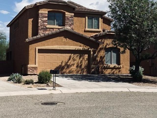 5 BR, 2.5 BA Apartment 8356 N Washakie Way, Tucson, AZ 85741