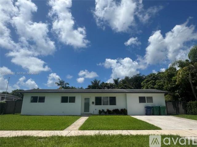 5 BR, 2.5 BA Apartment 8640 SW 125th Terrace, Miami, FL 33156