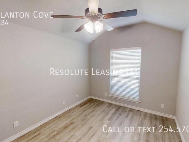 5 BR, 2.5 BA Apartment 904 Clanton Cove, Killeen, TX 76542