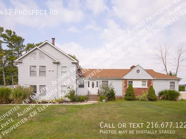 5 BR, 2.5 BA Apartment 9452 Prospect Rd, Strongsville, OH 44149