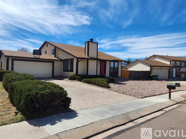 5 BR, 2.8 BA Apartment 3035 Dublin Boulevard, Colorado Springs, CO 80918