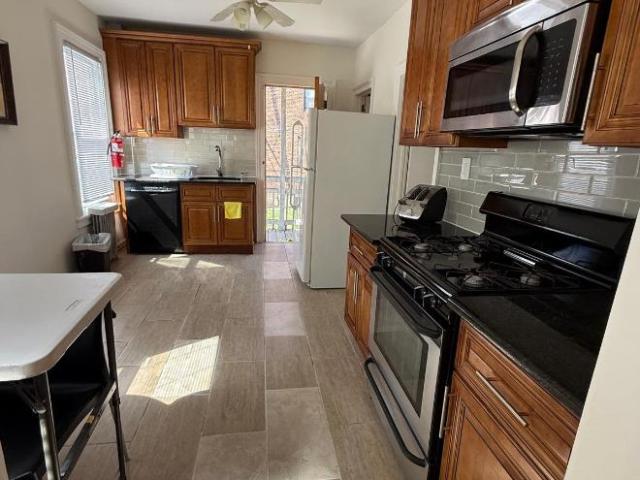 5 Br, 2 bath, Condo 53 Carman Street