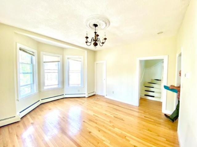 5 Br, 2 bath, Condo 56 Mozart St