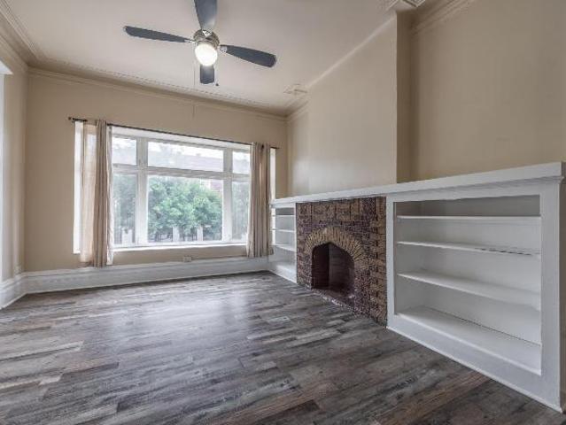 5 Br, 2 bath, Condo 1102 North California Avenue