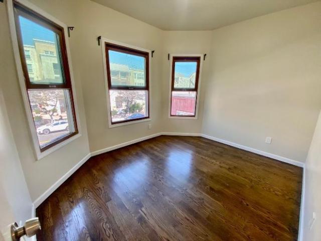5 Br, 2 bath, Condo 1755 Fulton St