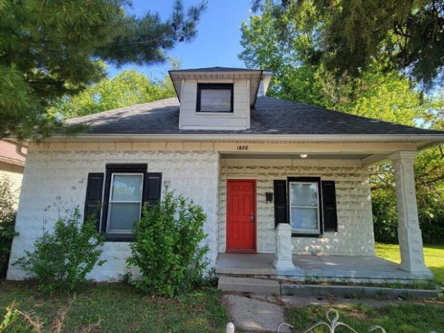 5 Br, 2 bath, Single Family 1822 West Minnesota Street