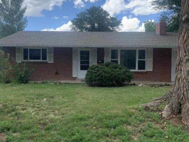 5 Br, 2 bath, Single Family 1932 Springfield