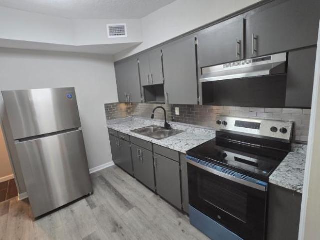 5 Br, 2 bath, Single Family 10242 Westmar Road