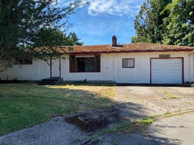 5 Br, 2 bath, Single Family 1115 NW 20th St