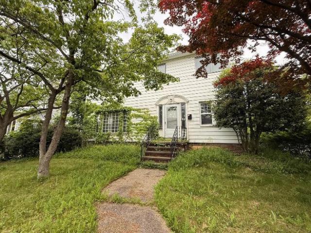 5 Br, 2 bath, Single Family 1131 Cleveland Heights Blvd