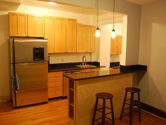 5 Br, 2 bath, Single Family 1209 Trinidad Ave NE