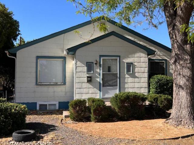 5 Br, 2 bath, Single Family 1250 Orchard Ave