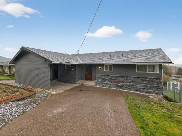 5 Br, 2 bath, Single Family 2404 Bloyd St