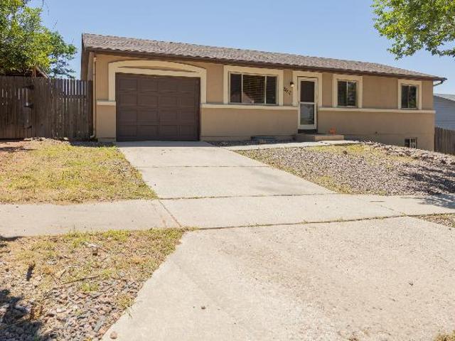 5 Br, 2 bath, Single Family 2617 W Montebello Dr