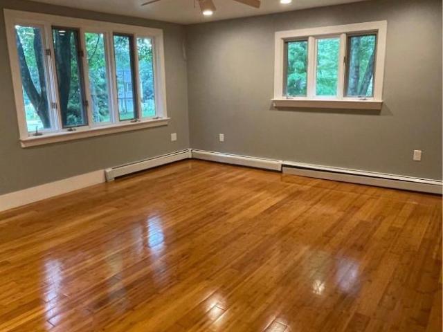 5 Br, 2 bath, Single Family 267 Union St