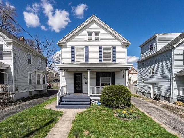 5 Br, 2 bath, Single Family 2892 Markbreit Ave
