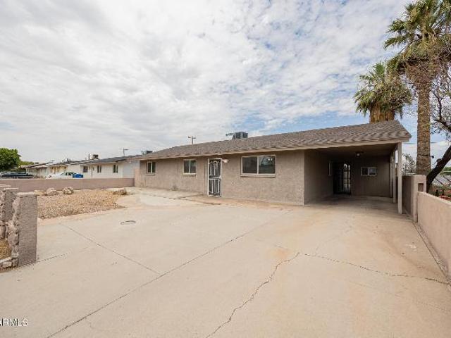 5 Br, 2 bath, Single Family 2062 E Nancy Lane
