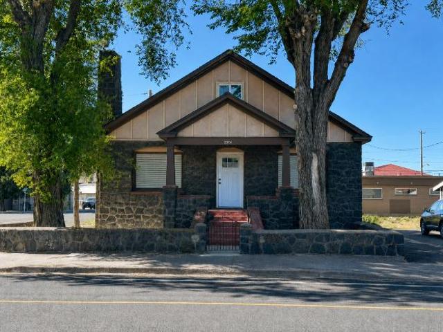 5 Br, 2 bath, Single Family 2374 Shasta Way