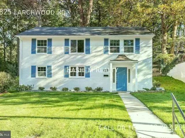 5 Br, 2 bath, Single Family 3825 Larchwood Rd