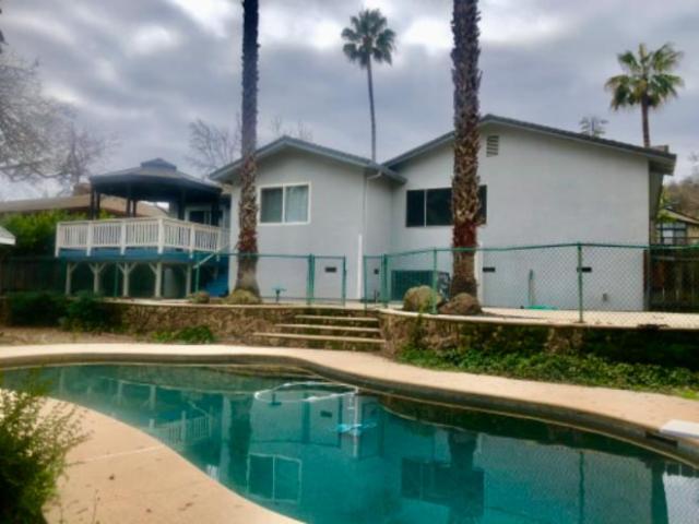 5 Br, 2 bath, Single Family 3310 Stratford