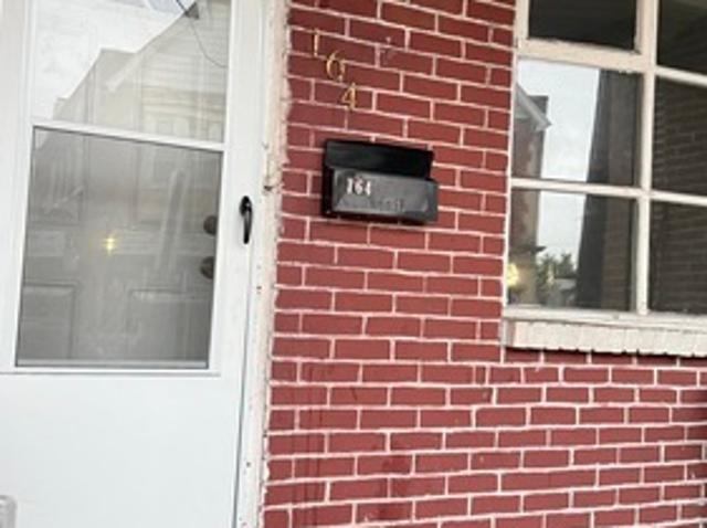 5 BR, 2 BA Apartment 164 Tilghman Street, Unit Allentown, PA 18102