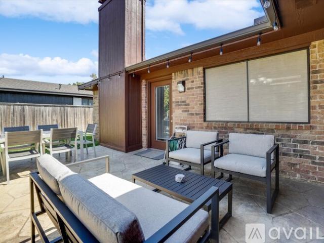 5 BR, 2 BA Apartment 1725 Canterbury Ln, Lewisville, TX 75067