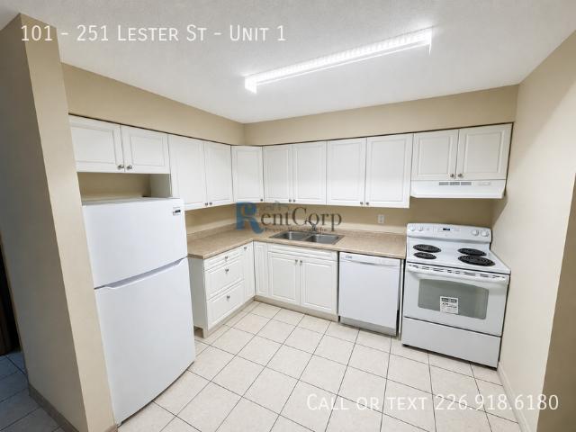 5 BR, 2 BA Apartment 101 251 Lester St, Waterloo, ON N2L 3W6