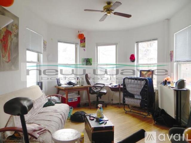5 BR, 2 BA Apartment 10 Parker Hill Ave, Unit 2, Boston, MA 02120