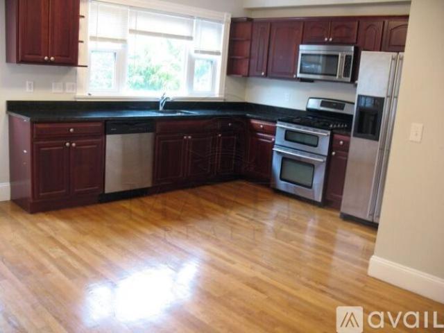 5 BR, 2 BA Apartment 10 Whipple St, Unit 10, Somerville, MA 02144