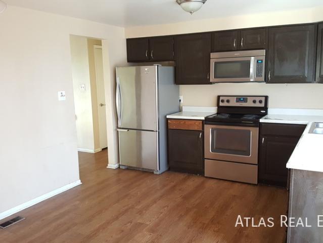 5 BR, 2 BA Apartment 13003 E Elgin Place, Denver, CO 80239
