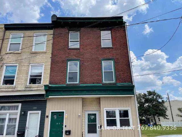 5 BR, 2 BA Apartment 132 North King Street, Gloucester City, NJ 08030