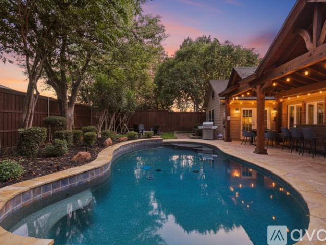 5 BR, 2 BA Apartment 2604 Brandi Ln, Corinth, TX 76210
