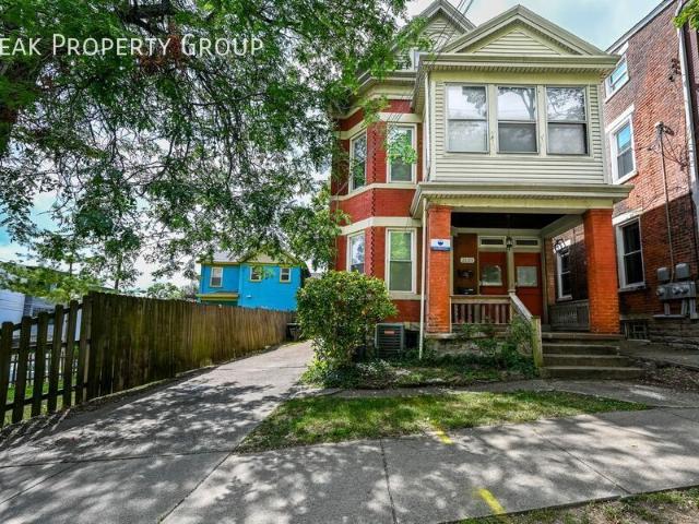 5 BR, 2 BA Apartment 2125 W. Clifton Avenue, Cincinnati, OH 45219