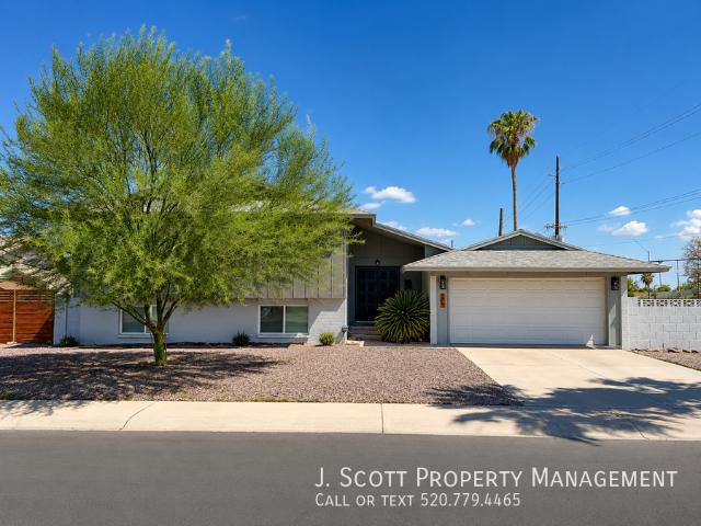 5 BR, 2 BA Apartment 3459 W Evans Dr, Phoenix, AZ 85053