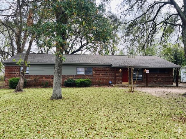 5 BR, 2 BA Apartment 3120 Guymar Rd, Montgomery, AL 36111