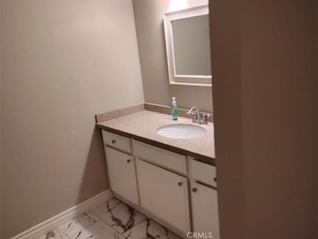 5 BR, 2 BA Apartment 44755 Jefferson Court, Lancaster, CA 93535