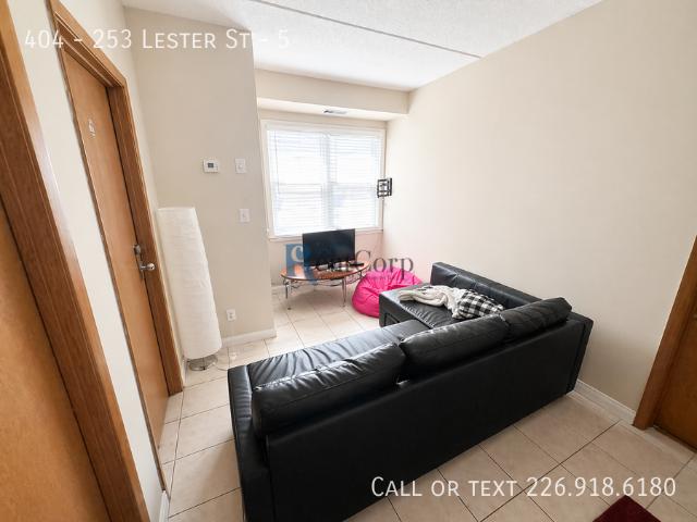5 BR, 2 BA Apartment 404 253 Lester St, Waterloo, ON N2L 3W6