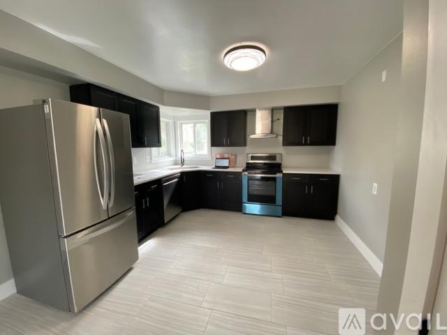5 BR, 2 BA Apartment 5510 Quail Avenue North, Minneapolis, MN 55429