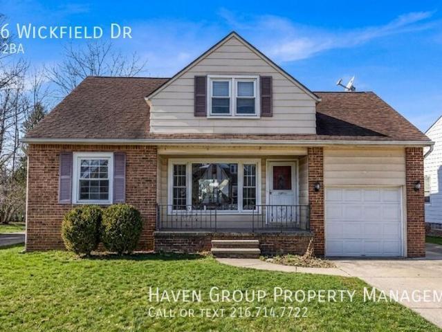5 BR, 2 BA Apartment 5876 Wickfield Dr, Parma Heights, OH 44130