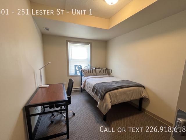 5 BR, 2 BA Apartment 501 251 Lester St, Waterloo, ON N2L 3W6